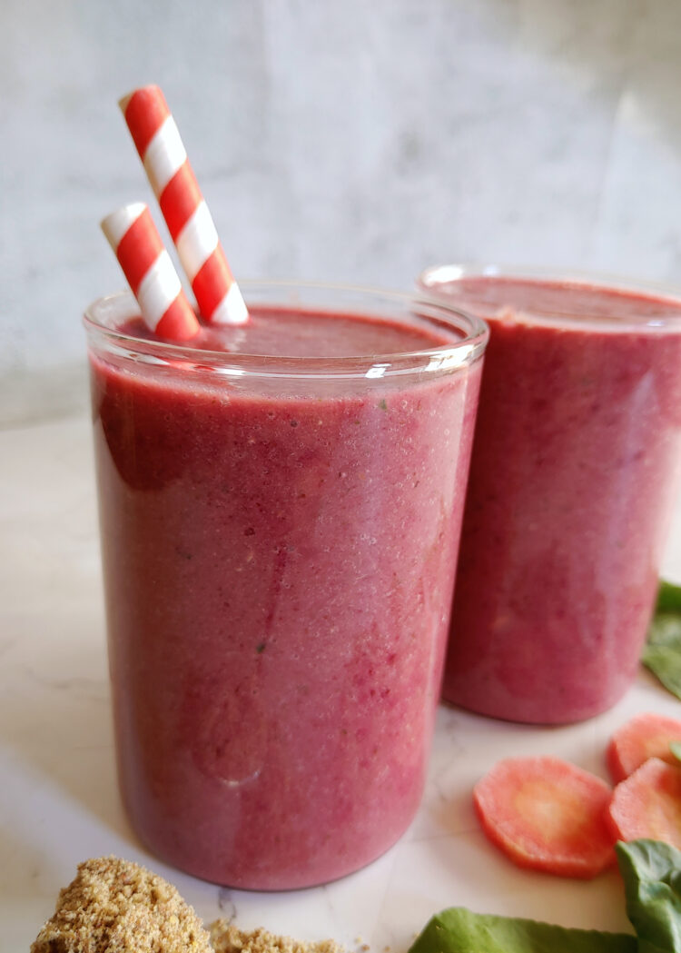 Red & Green Smoothie - Relish The Greens